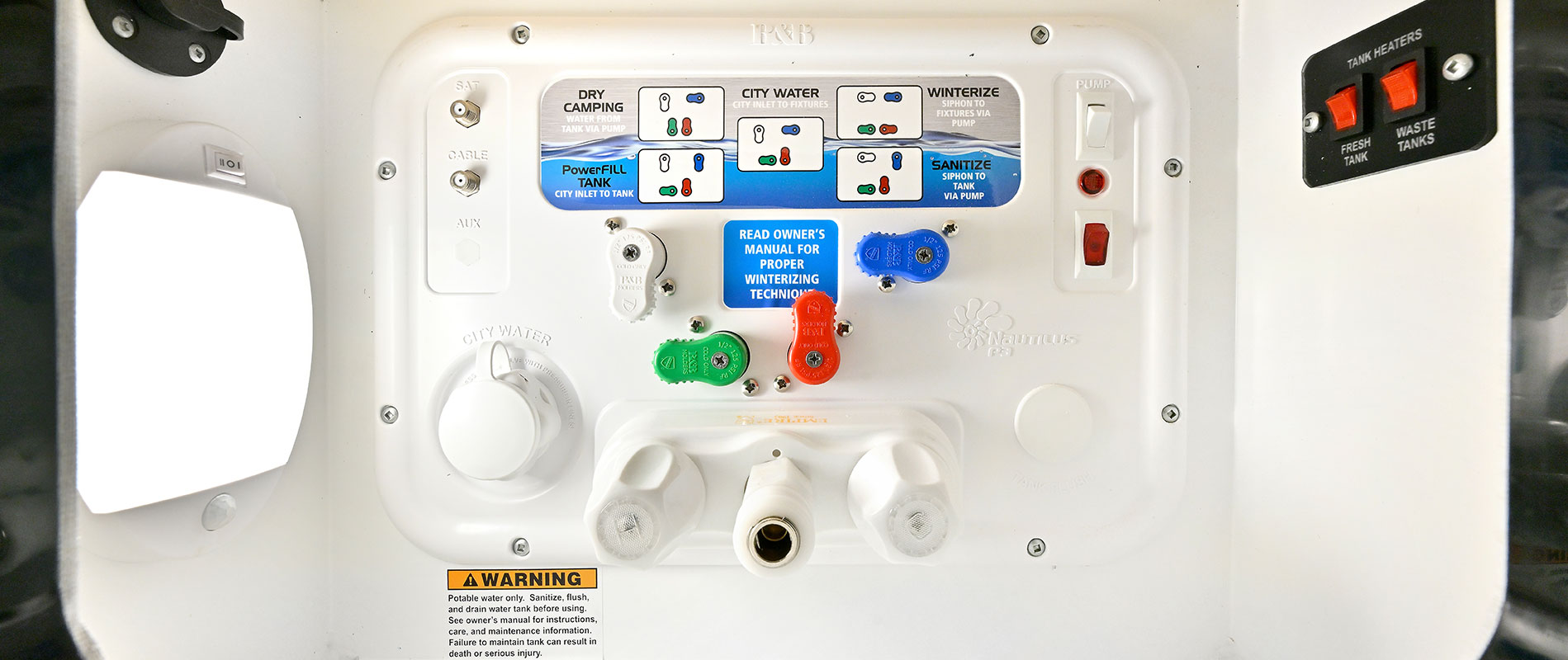 The TAB 320 CS-S Teardrop Clamshell Camper - The Motorhome Man